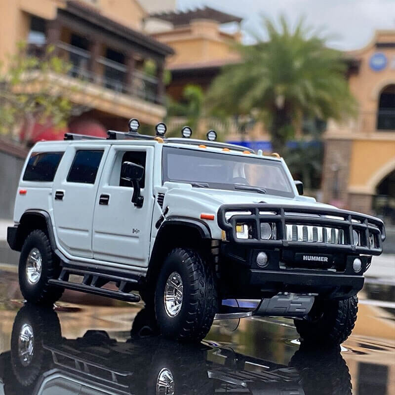 JKM Brand Hummer H2 Diecast Model 1:32 Scale | Speedo Club