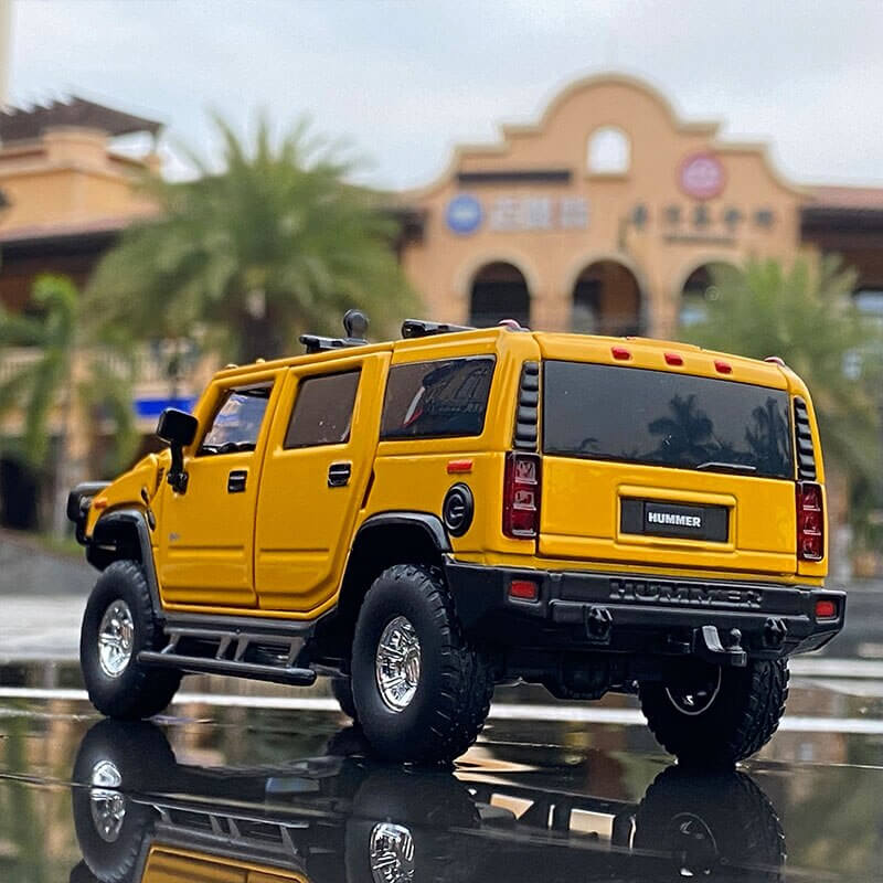 JKM Brand Hummer H2 Diecast Model 1:32 Scale | Speedo Club