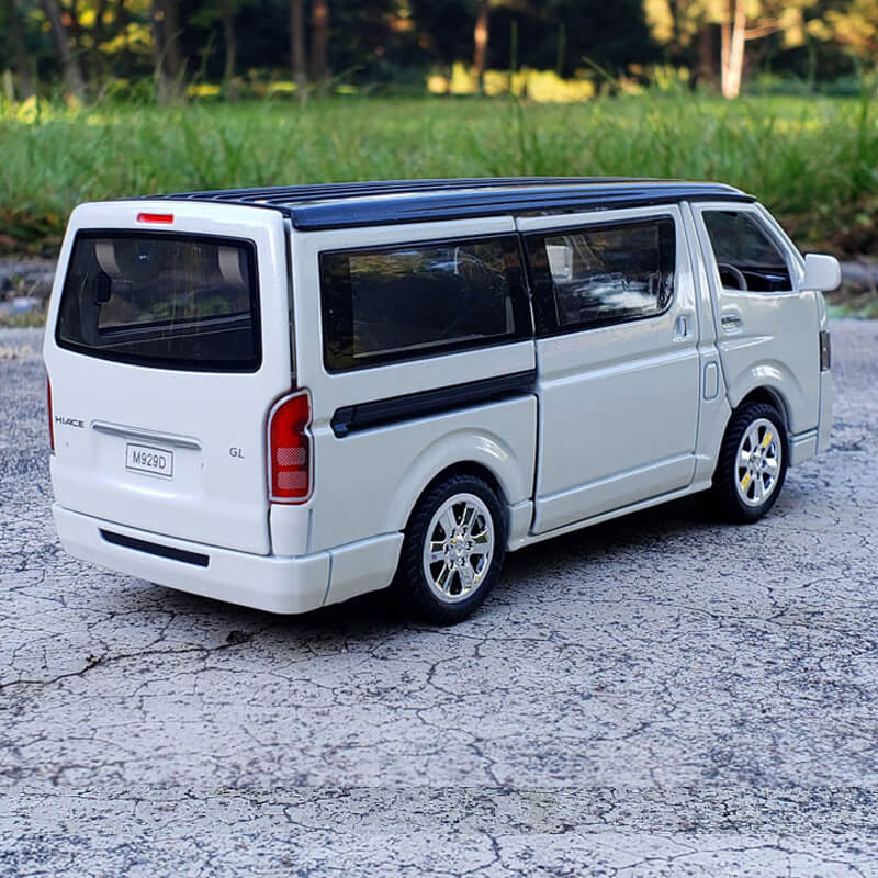 Toyota Hiace GL KDH Diecast Model Van 1:32 Scale | Speedo Club