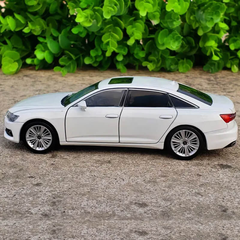 JKM Brand Audi A6 Model Car 1:32 Scale Diecast Metal Toy Car | Speedo Club