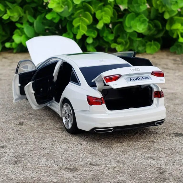 JKM Brand Audi A6 Model Car 1:32 Scale Diecast Metal Toy Car | Speedo Club