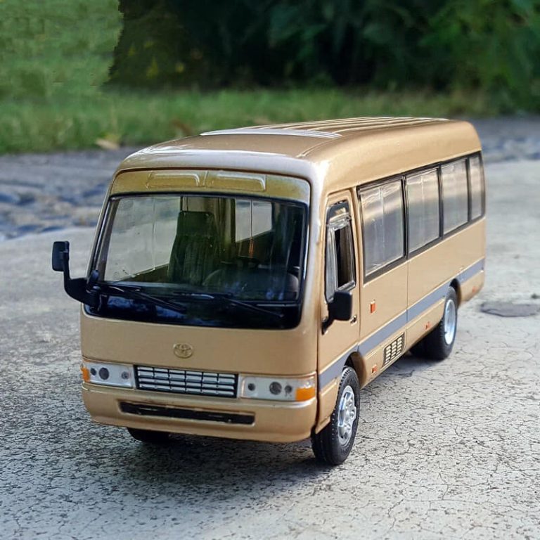 Toyota Coaster Model Bus 1:32 Scale Toy Diecast Metal Bus | Speedo Club