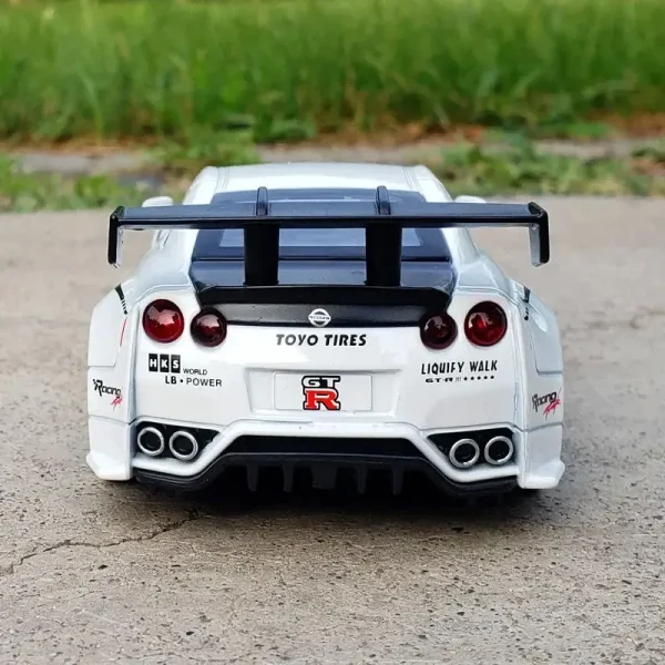 Nissan GTR R35 Diecast Model Car JKM Brand | Speedo Club