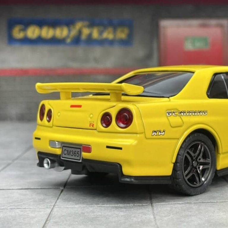 Nissan GTR R34 Model Car 1:32 Size | Speedo Club