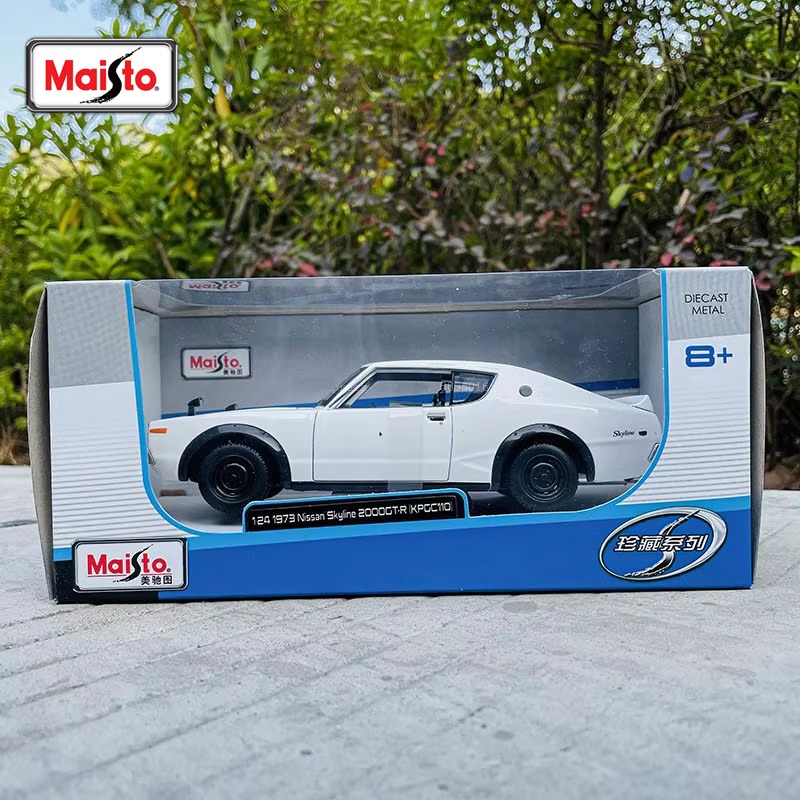 Maisto 1:24 1973 Nissan Skyline 2000GT-R KPGC 110 Model Car | Speedo Club